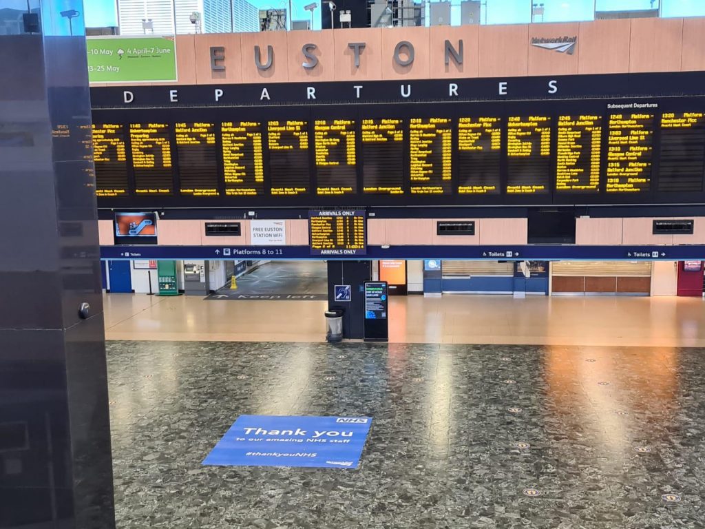 Station teams keep passengers moving safely during covid-19 - Network Rail