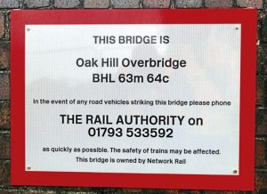 The risk of bridge strikes - Network Rail