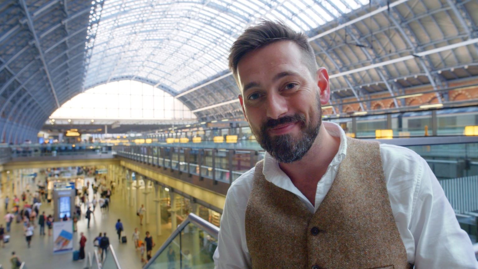 The Architecture the Railways Built - interview with presenter Tim Dunn ...