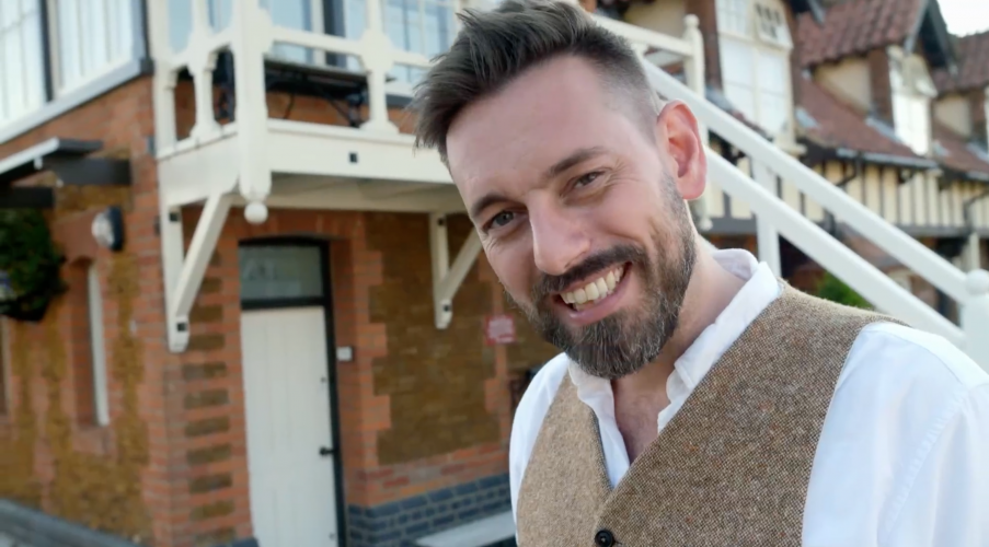 The Architecture the Railways Built - interview with presenter Tim Dunn ...