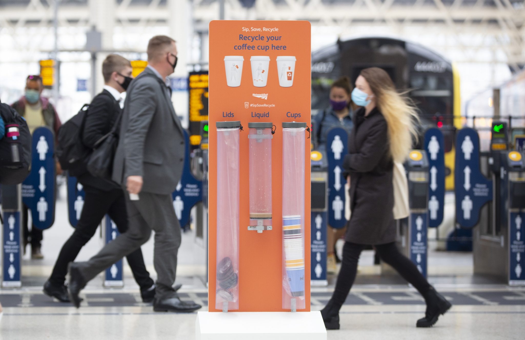 Recycling around the railway - Network Rail