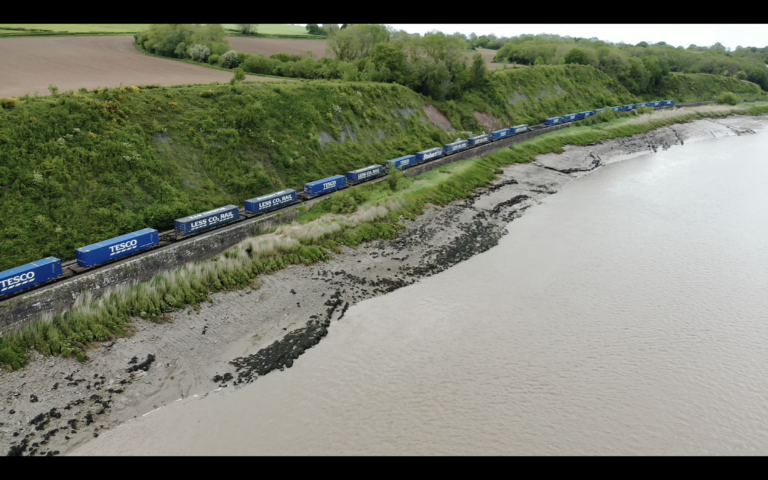 A crucial cliff-face lift - Network Rail