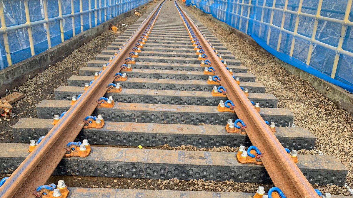 A greener railway: more environmentally friendly sleepers - Network Rail