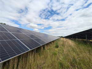 Going solar for a greener railway - Network Rail