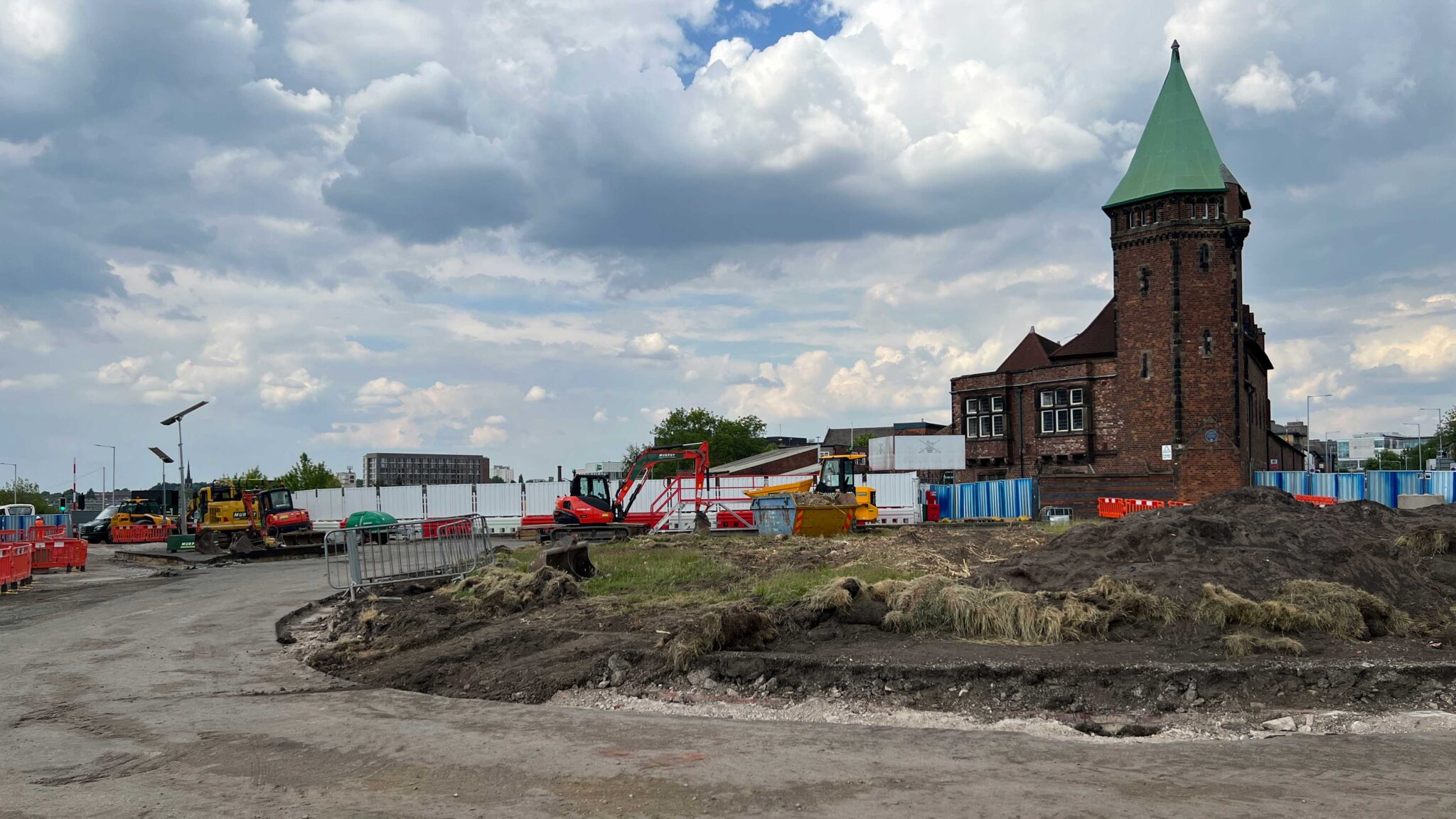 How we’re replacing the Greek Street bridge in Stockport - Network Rail