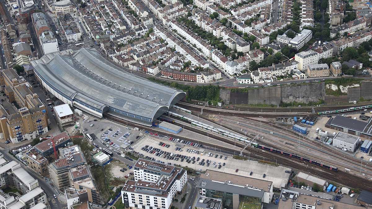 Essential work on the Brighton Main Line - Network Rail
