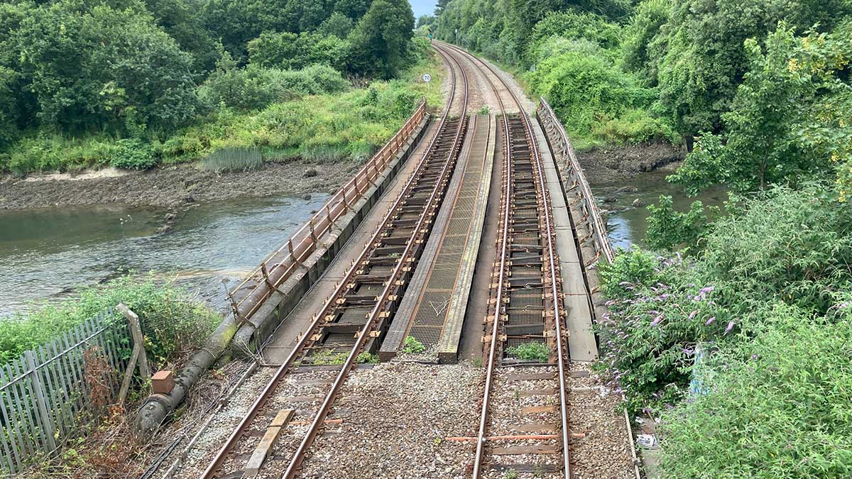 River Plym railway bridge repair - Network Rail